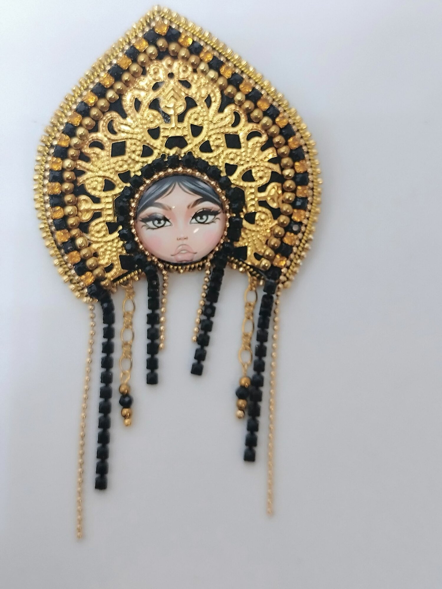 Брошь, стразы, стекло