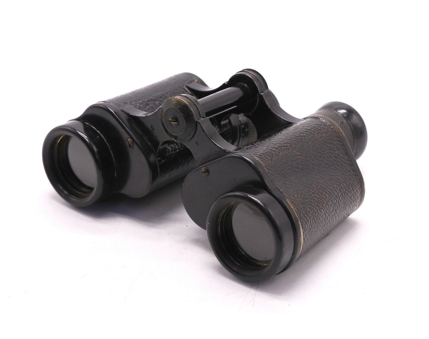 Советский черный бинокль ЗТМ №19 6Х30 №1331