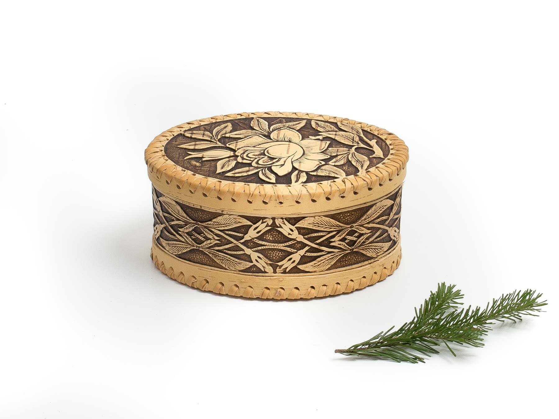 Шкатулка из бересты овальная "Роза"