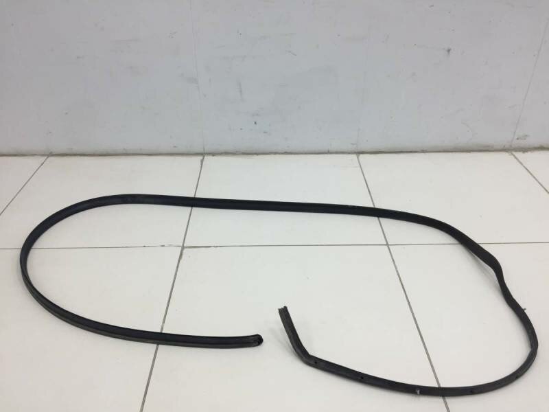 Уплотнитель Наружный Opel Astra H / Family 2004-2015 кат.номер: 156269 13309942