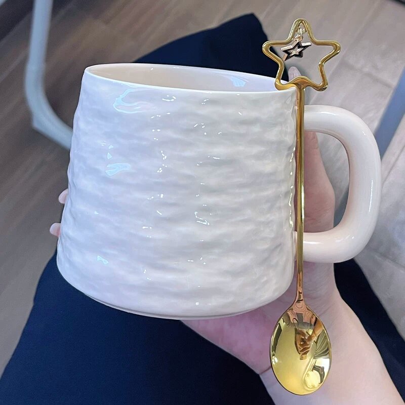 Кружка с крышкой и ложкой, высококачественная чашка, кофейная чашка с каменным узором, керамический подарок на день