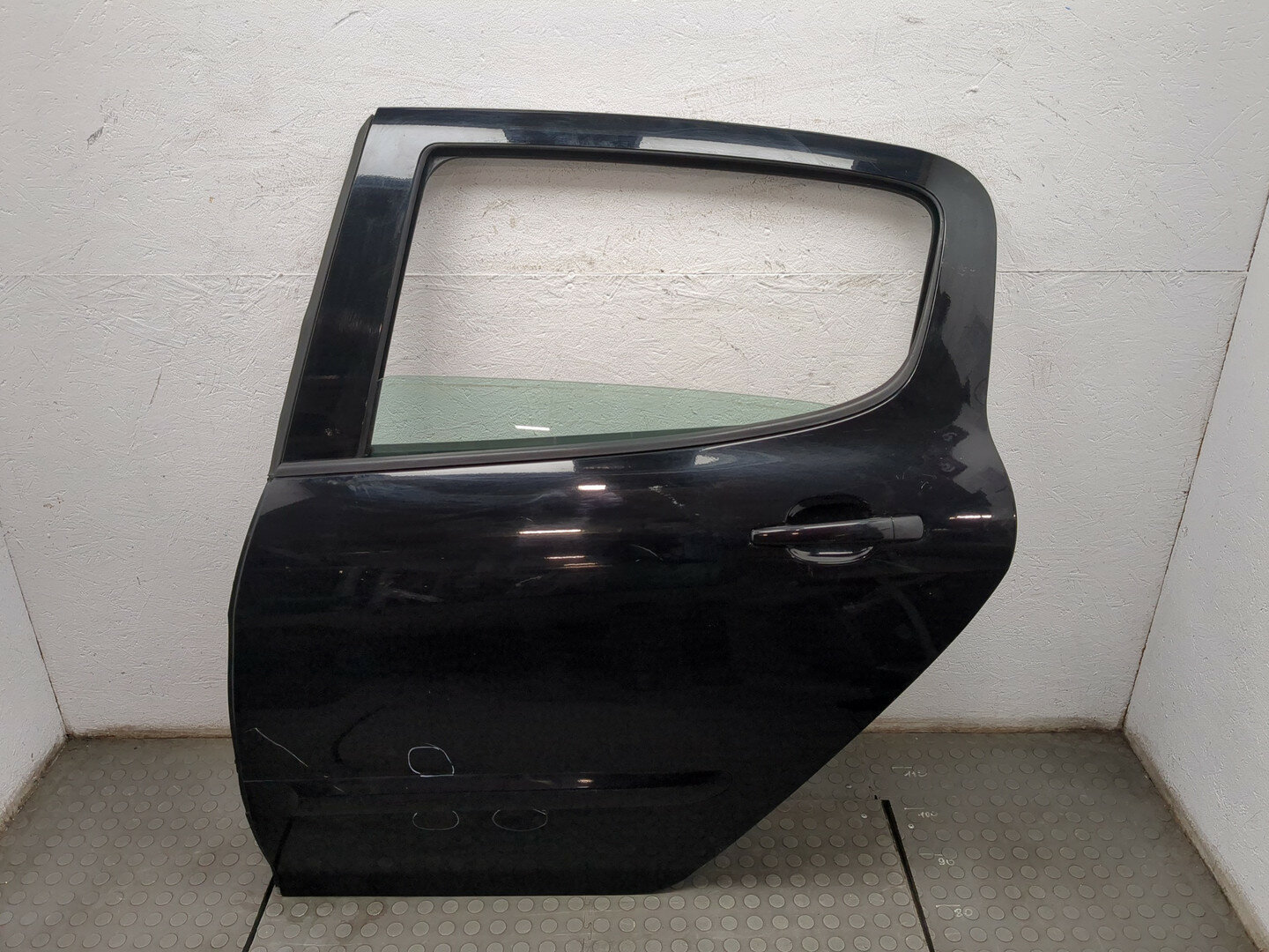 Дверь боковая (легковая) левая задняя Peugeot 308 Б/У
