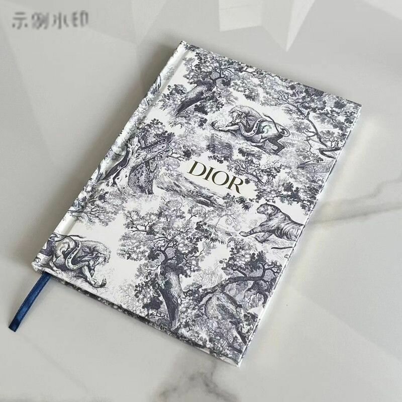Dior Блокнот A5 (14.8 21 см), листов: 100