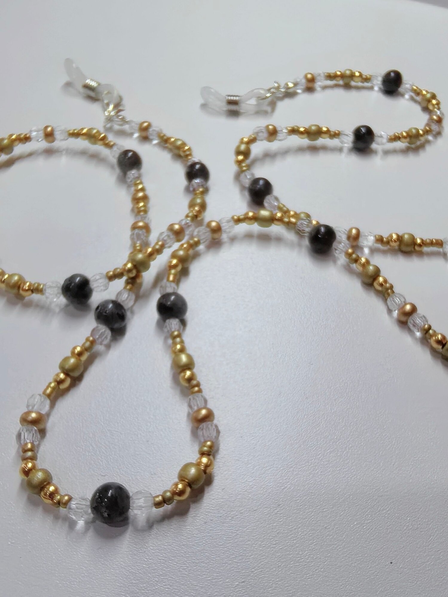 Бусы-цепочка для очков. Ручная работа. Держатель для очков.