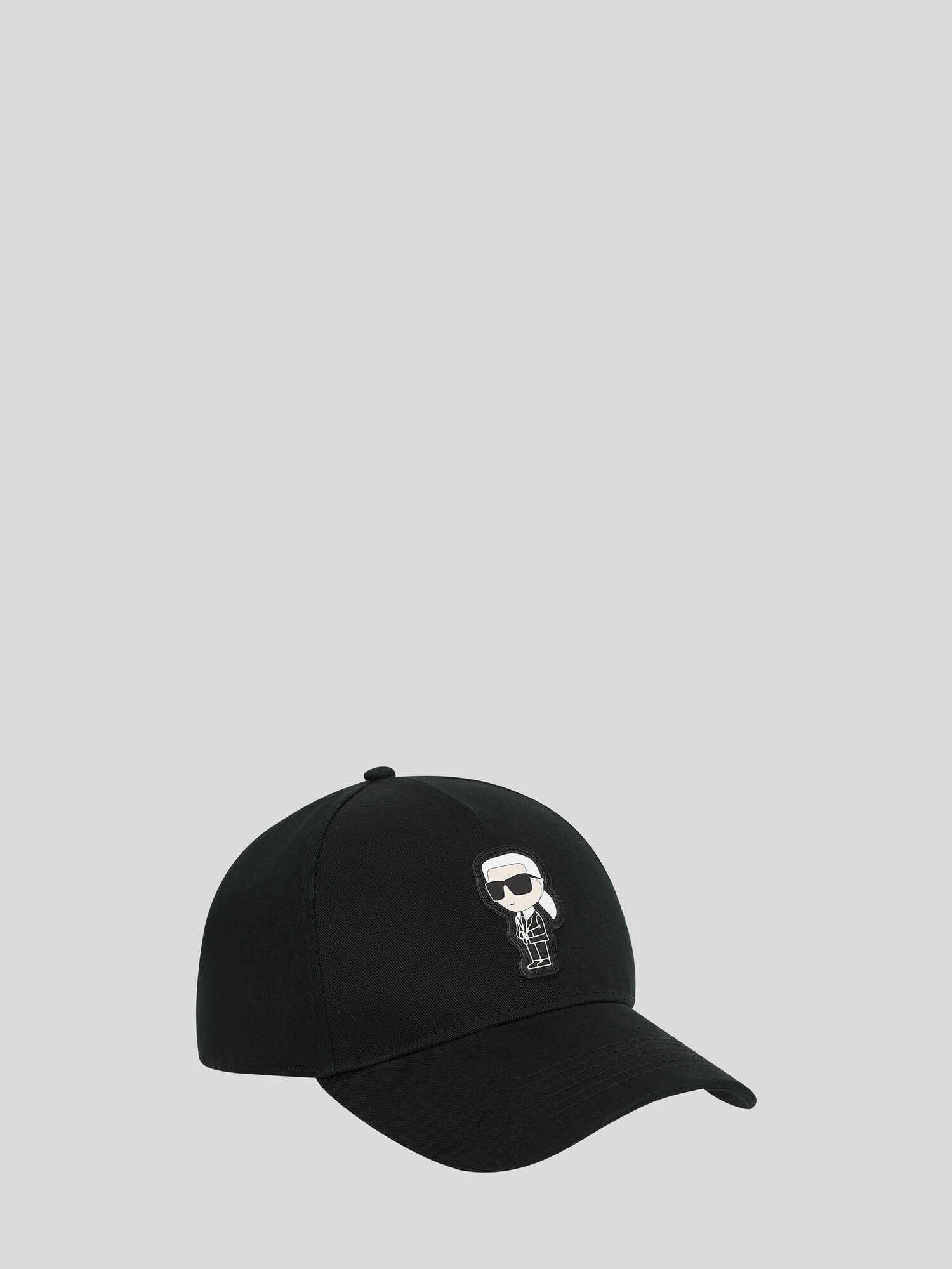 Шапка для женщин