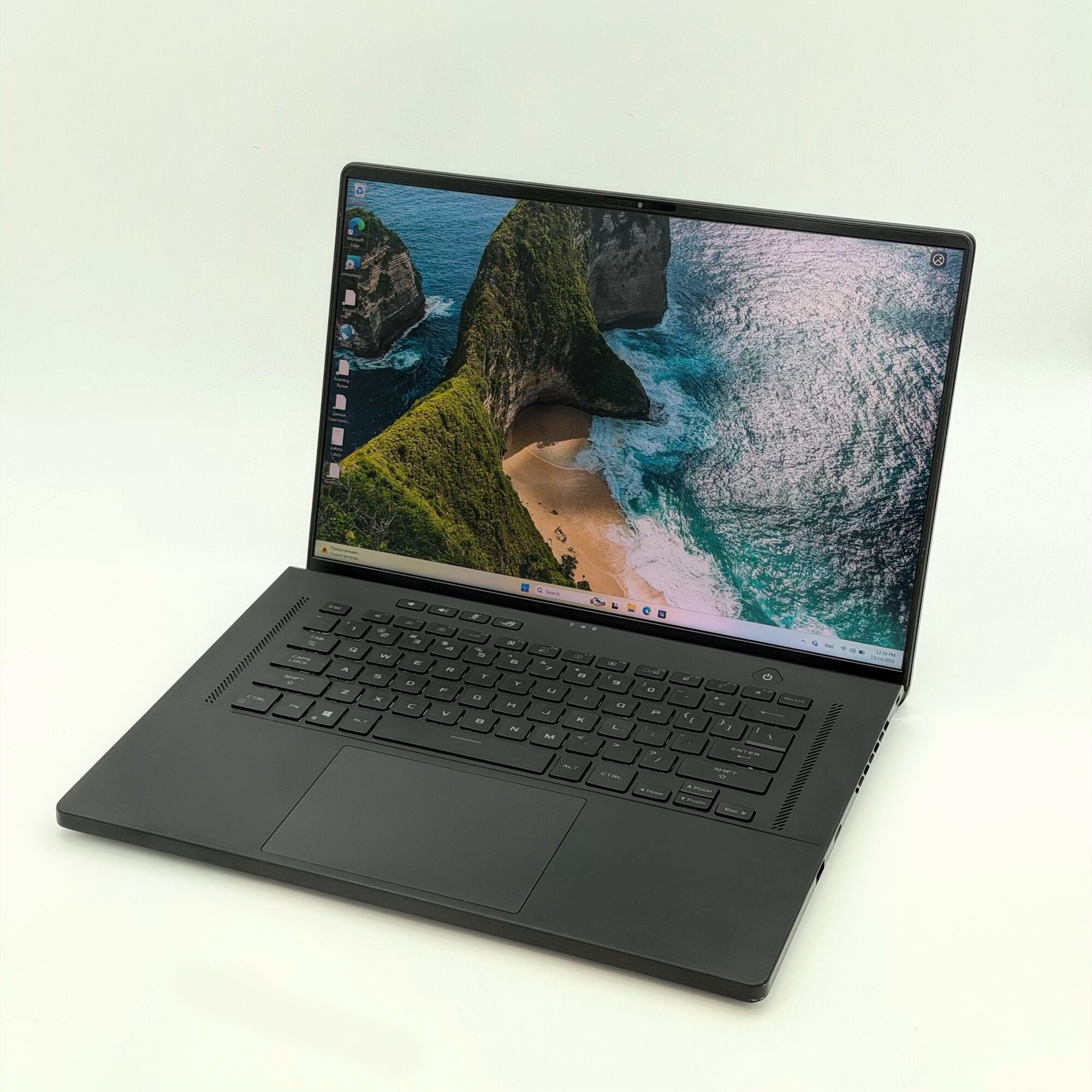 Ноутбук Asus ROG Zephyrus M16 RTX 3060 6GB / Core i7 11800H / 40GB RAM/1,3TB SSD