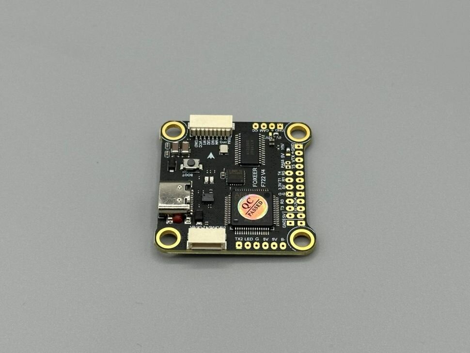 Полетный контроллер Foxeer F722 V4 00190