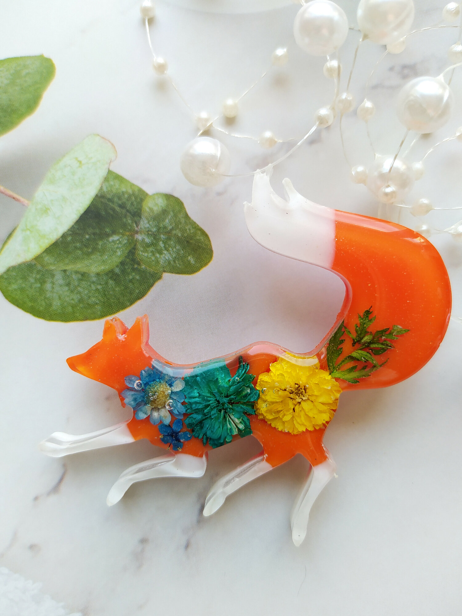 Брошь, жемчуг имитация