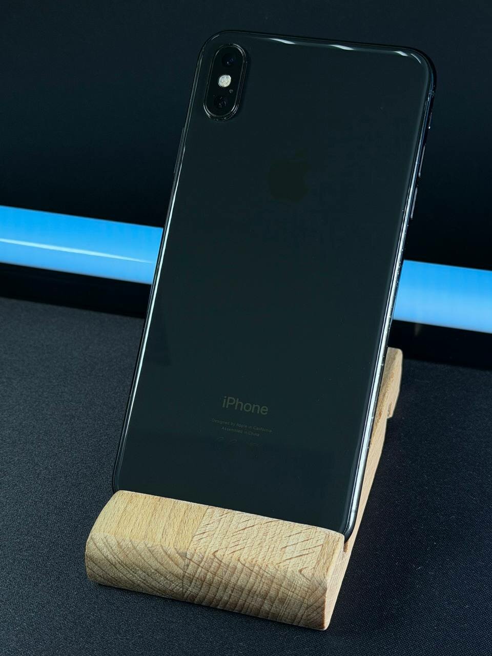 Смартфон Apple iPhone Xs Max, 64gb, Black, LL, nano SIM + eSIM