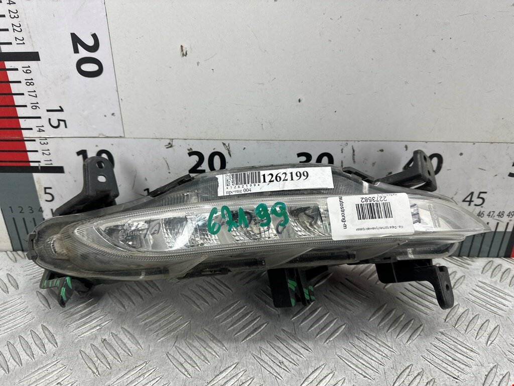 Фара противотуманная правая Kia Rio X-line 92208H0300 арт. 2273582