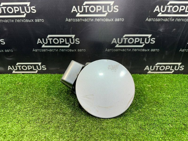 Лючок бензобака