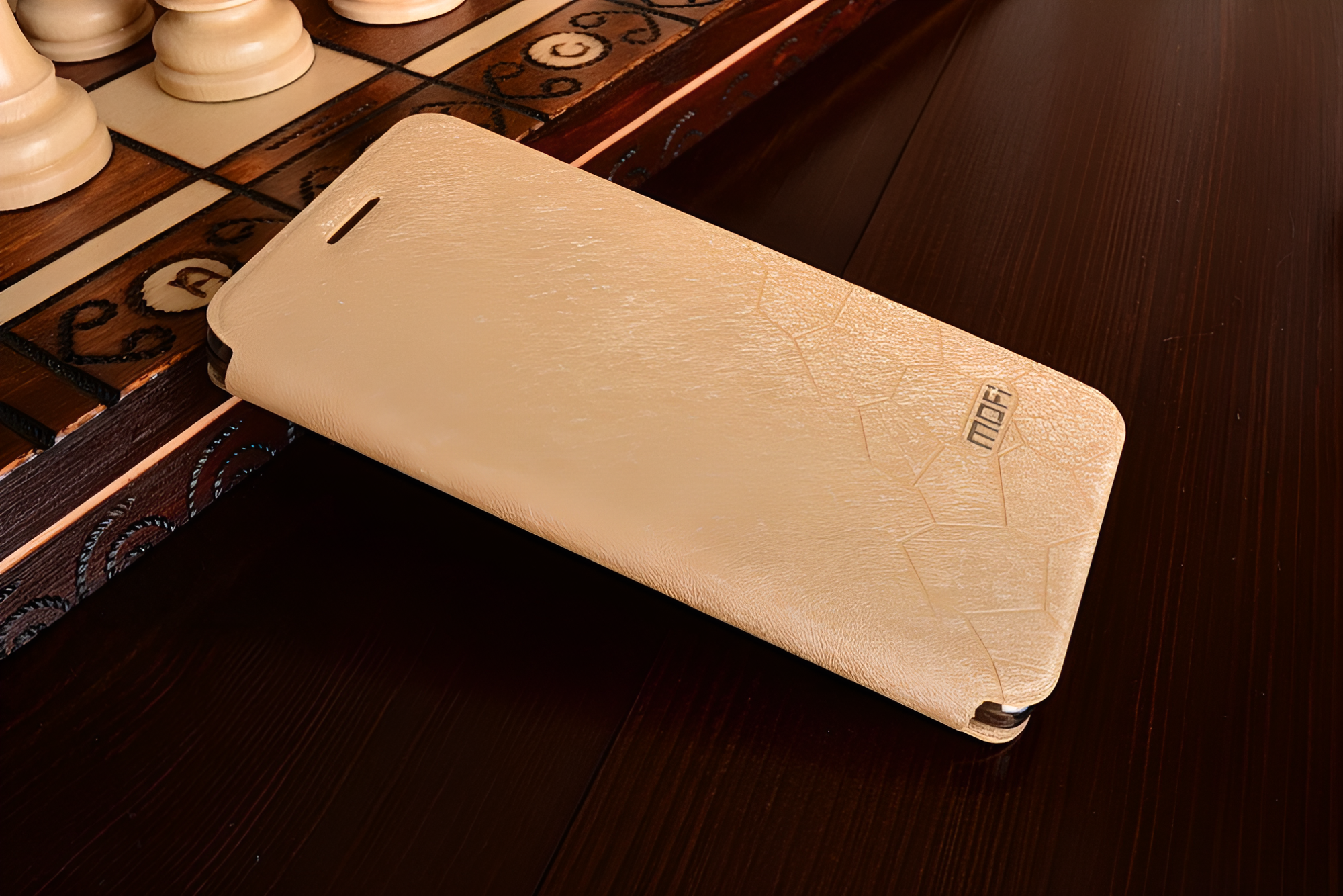 Чехол-книжка MyPads для Xiaomi Redmi 4 Pro на жёсткой металлической основе золотой