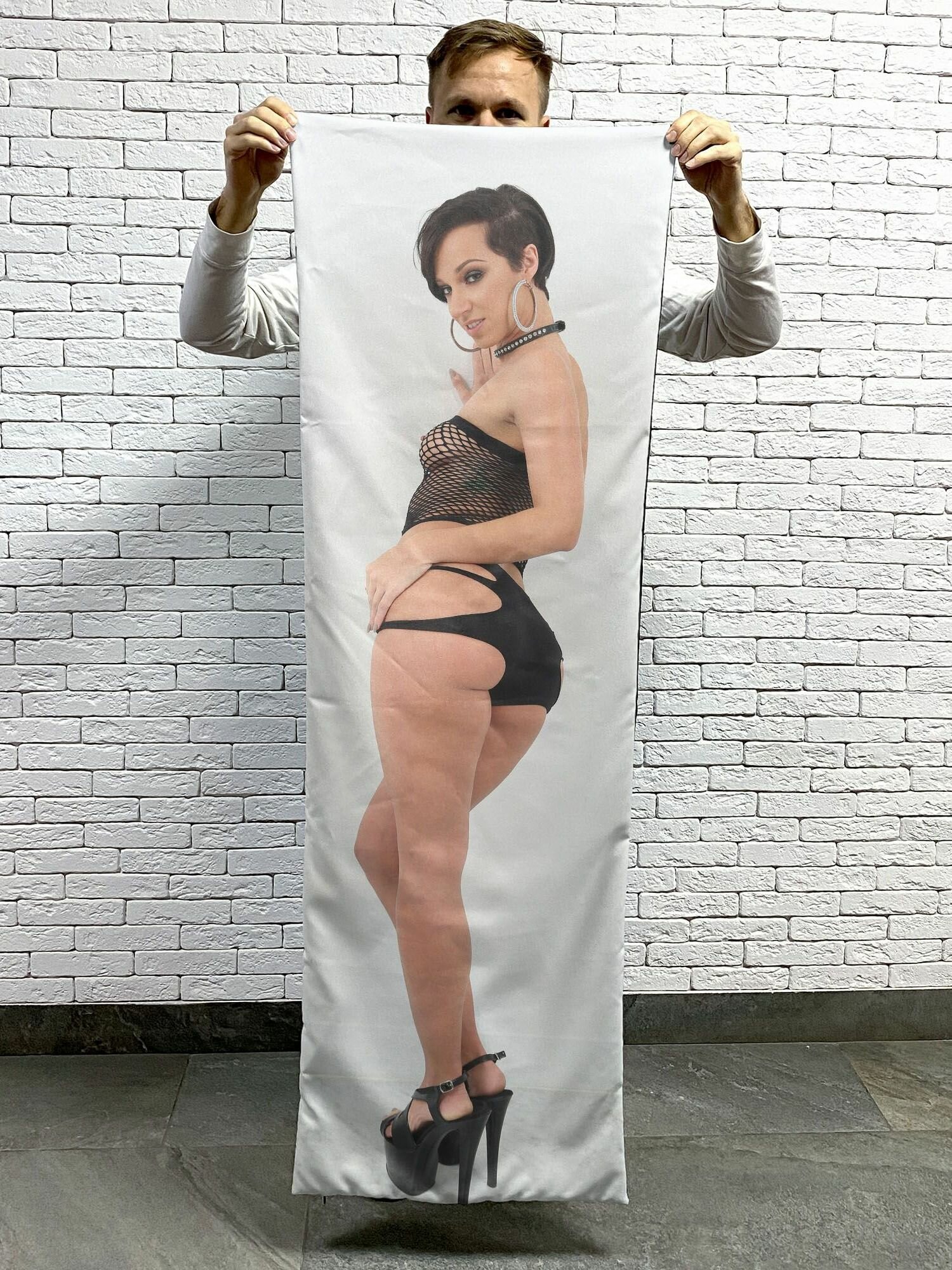 Только Наволочка для подушки-дакимакуры Angel Dark 50x150 см. Без подушки