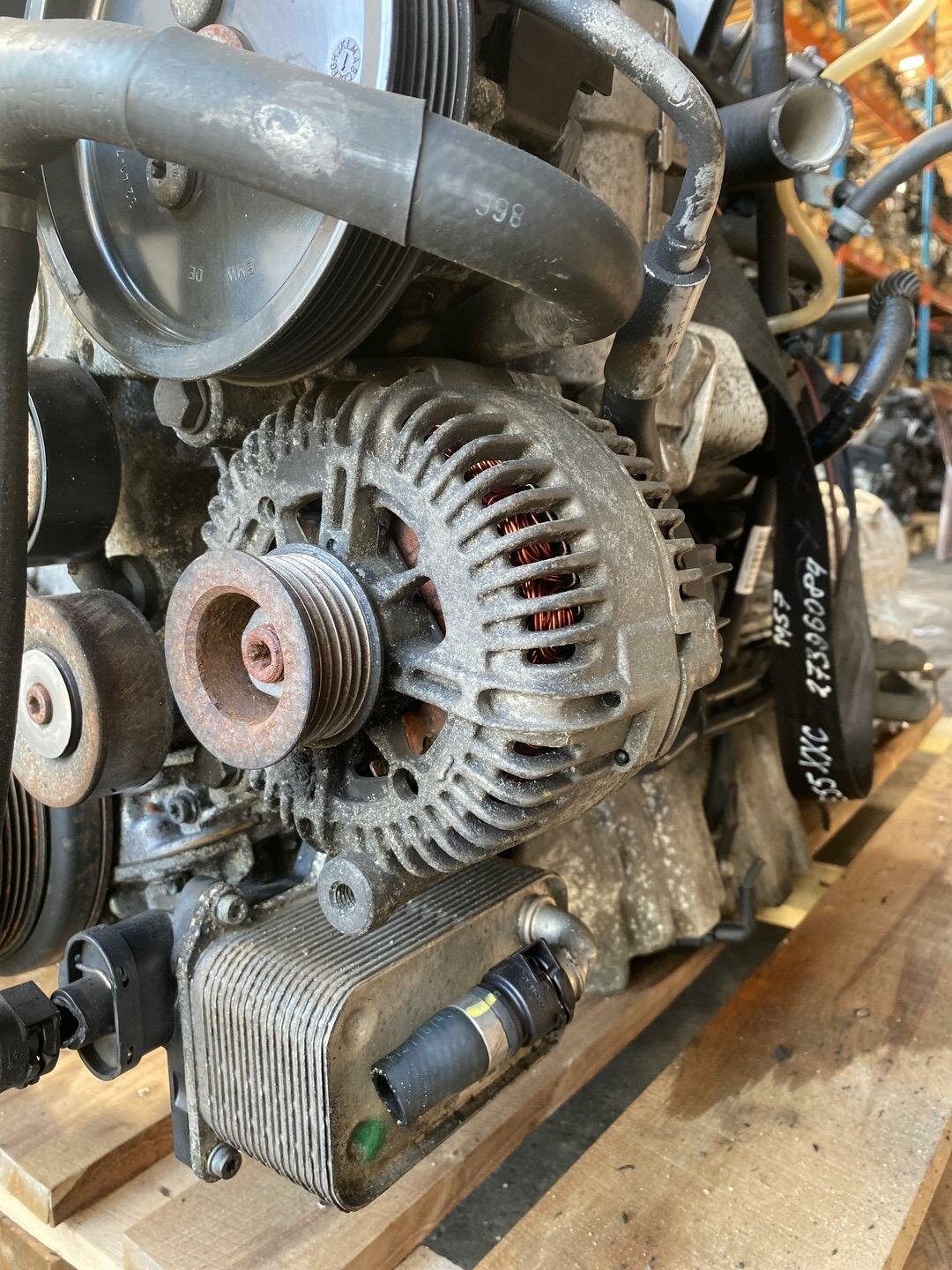 Генератор для BMW 5 E60/E61 3.0 OEM 12317797521