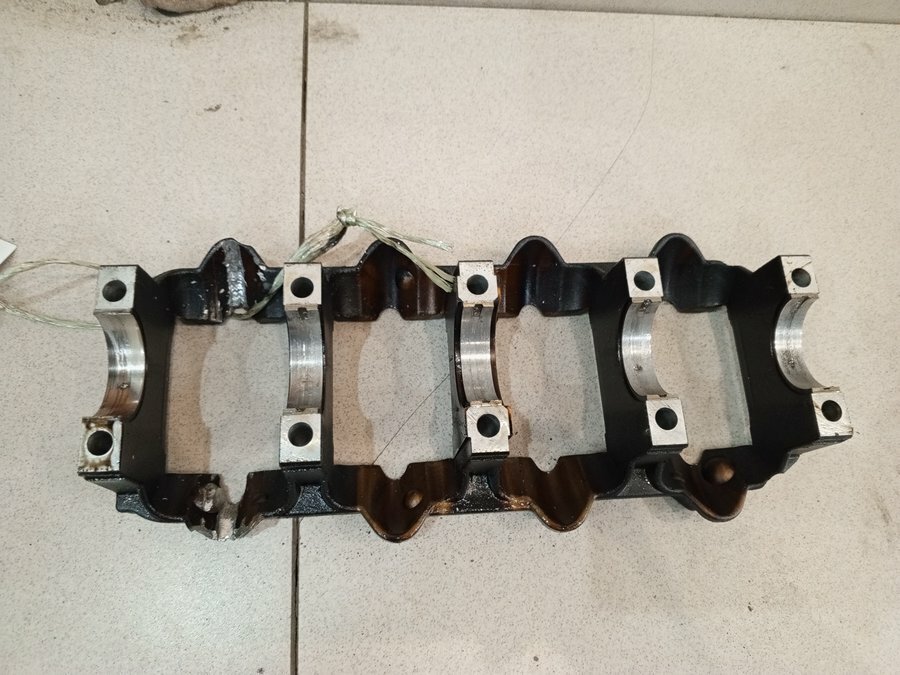 Крышка двигателя от Ford Focus 2 2004-2008
