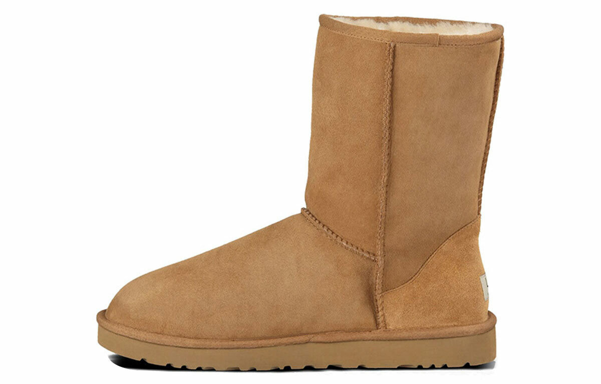 Угги UGG CLASSIC SHORT, размер EU 42 стопа (26CM) — фото 1