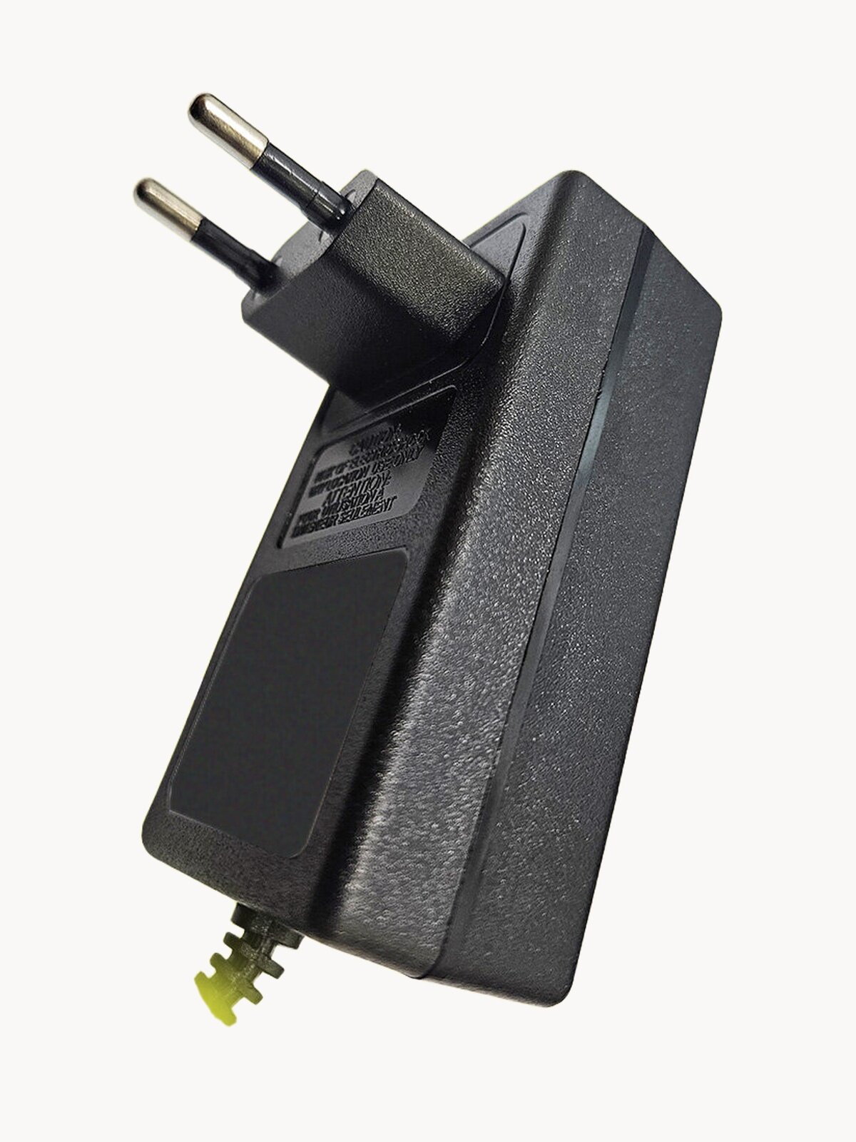 Сетевой блок питания универсальный 12V 3A / Разъем: 3.5x1.35 мм, кабель 0.8м