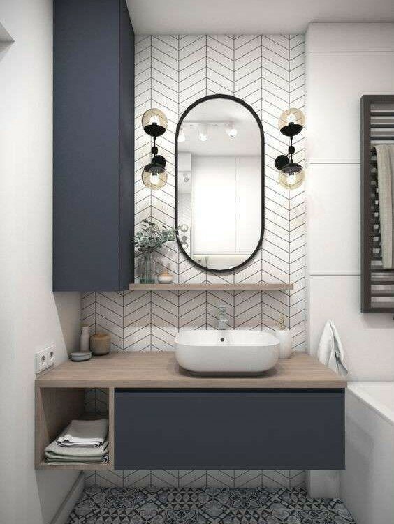 Овальное зеркало капсула в тонкой черной матовой раме 111/57 см