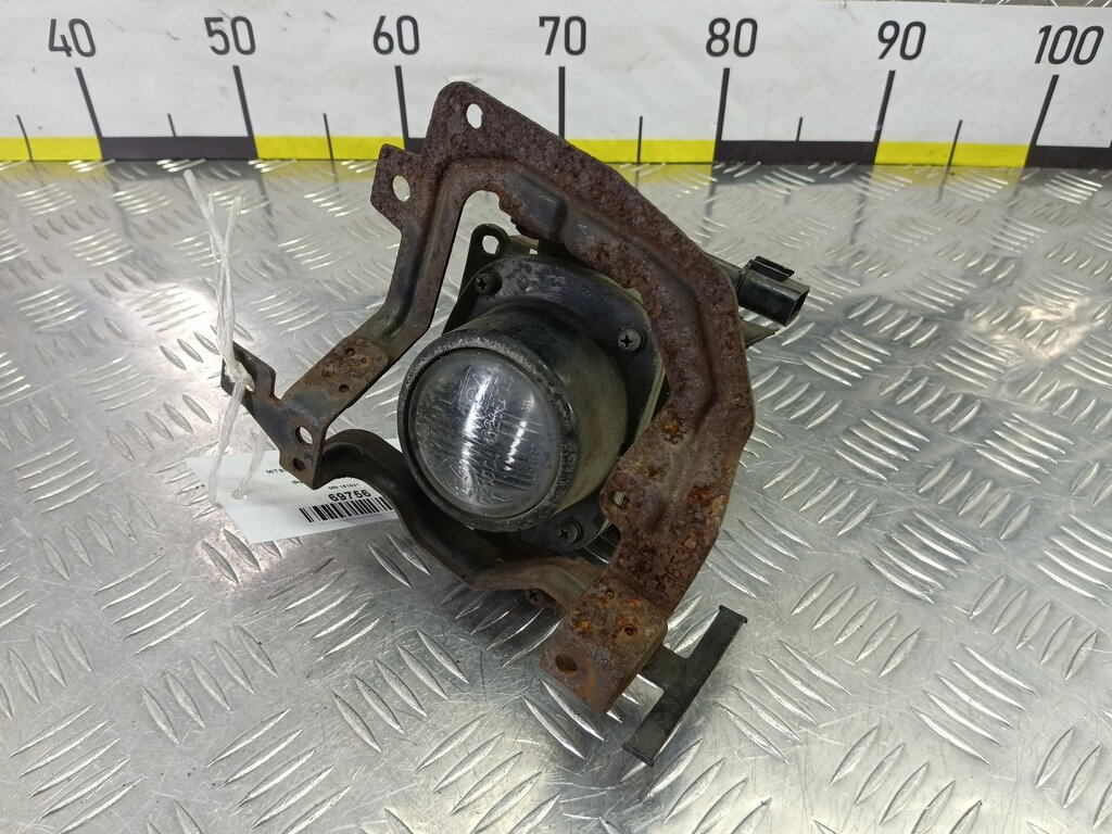 Фара противотуманная передняя Б/У для MITSUBISHI LANCER IX рестайлинг (2005—2010) MN154901
