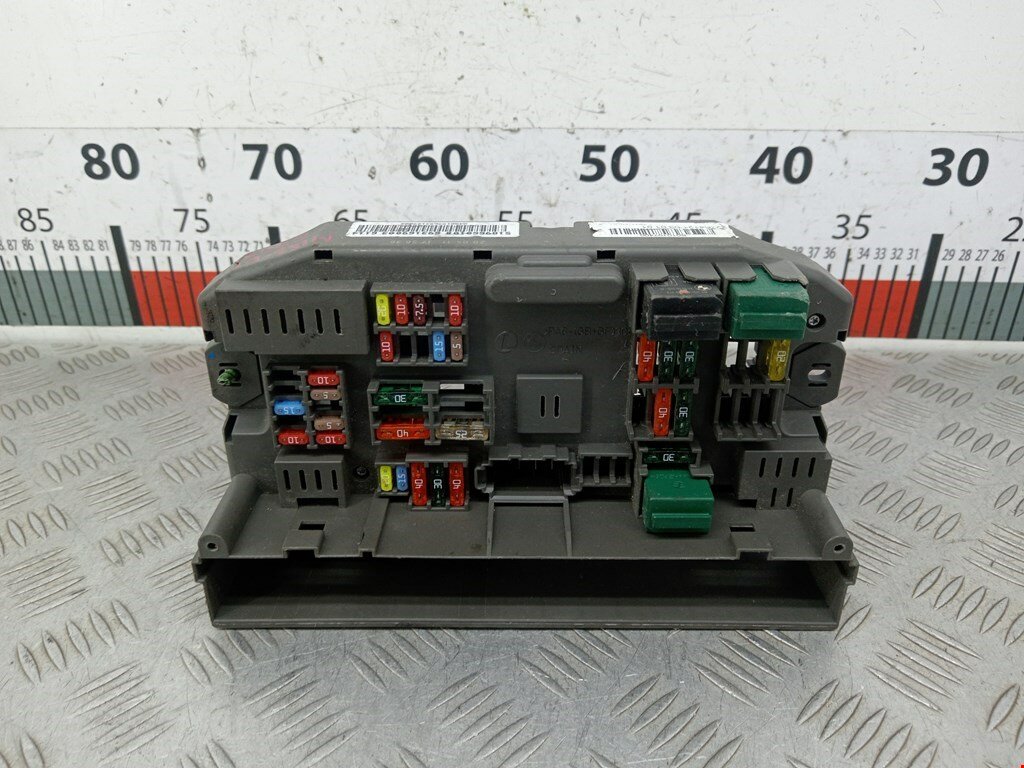 Блок предохранителей BMW X5 (E70) 61146931687 арт. 2265764