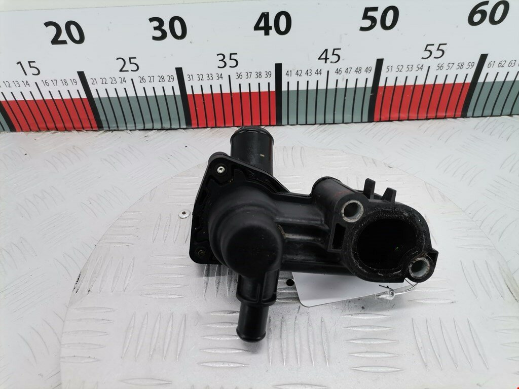 Корпус термостата Ford Focus 1 2S4Q9K478AD арт. 1647405