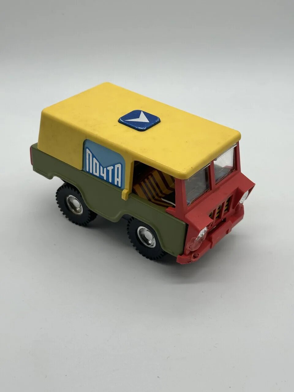 Игрушка Автомобиль Почта Инерционная СССр 80 годы винтаж