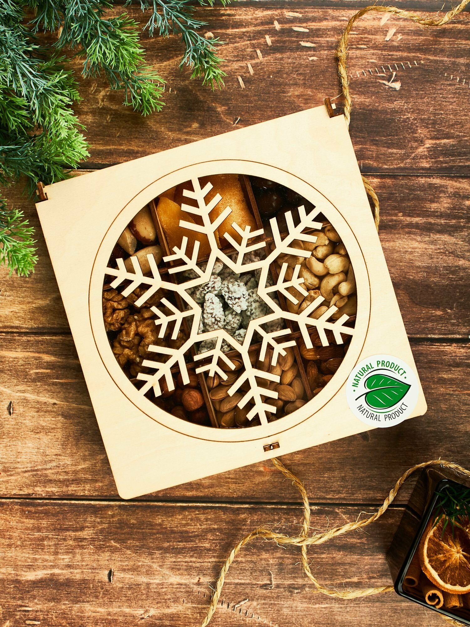 Подарочный набор орехов 9 в 1 Снежинка