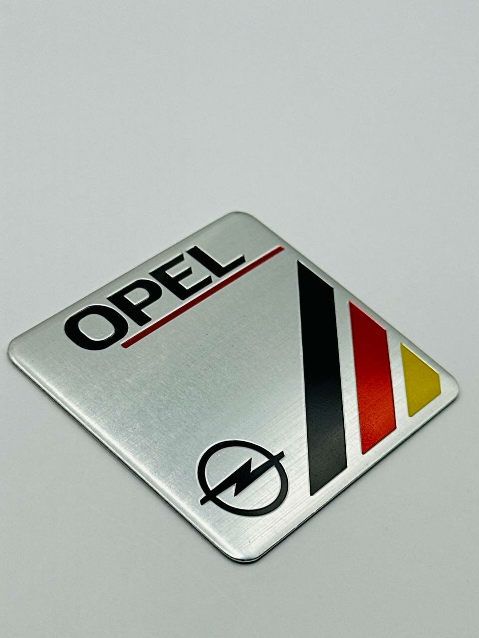 Шильдик надпись наклейка Opel 6см
