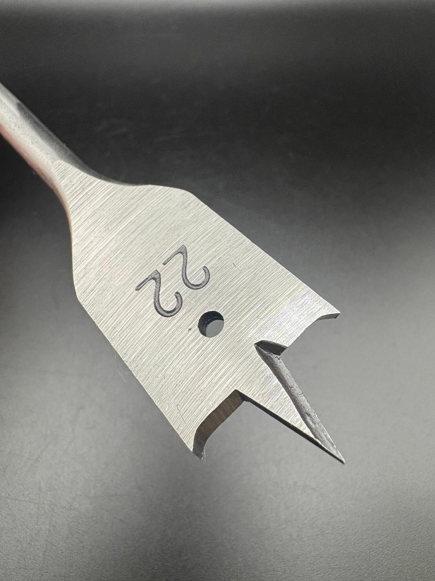 Сверло плоскофрезерное перьевое по дереву 22 x 152 мм