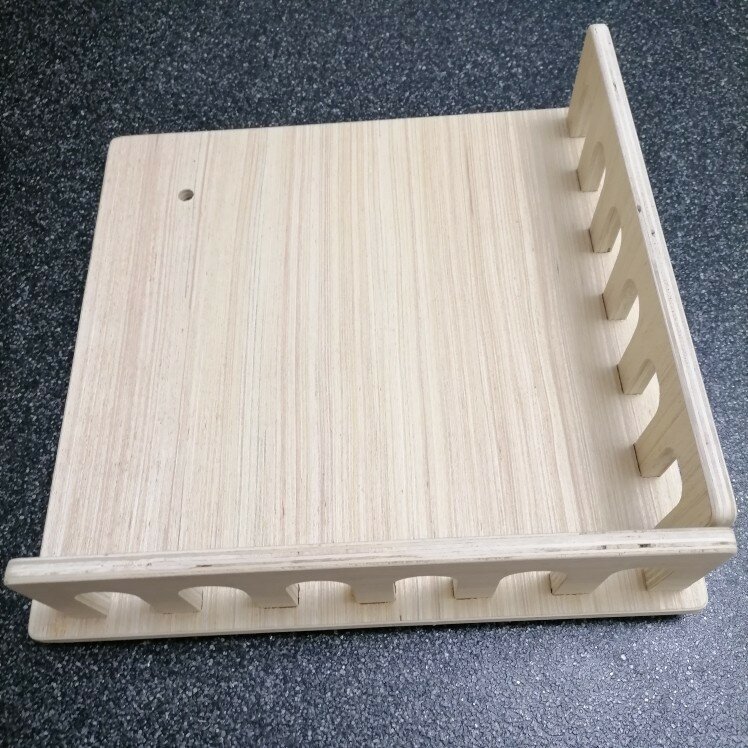 Капельная доска из сосны из цельного дерева стоит в небе 40*40 квадратных бельведер 1.2 цельного дерева многослойная