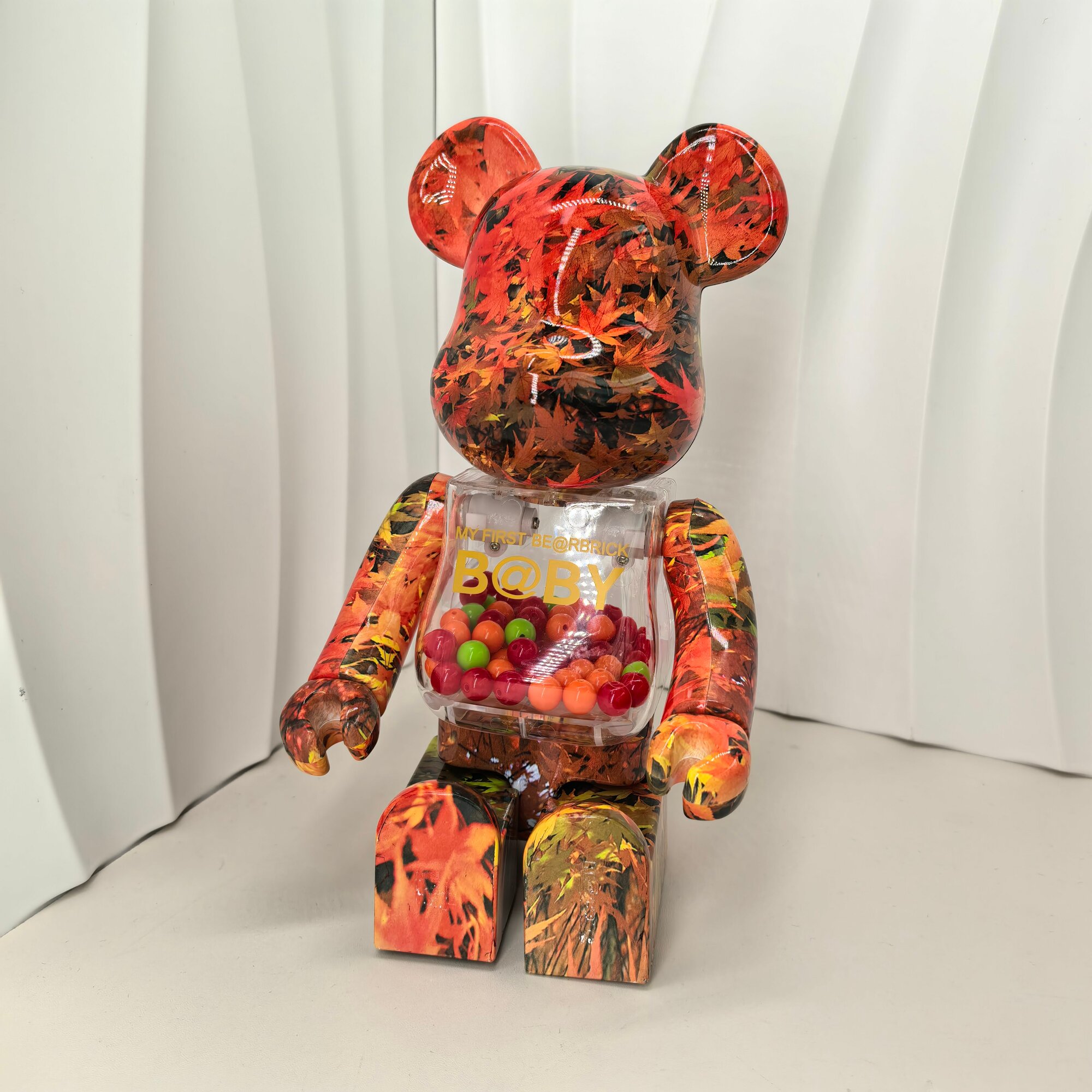 Игрушечная Статуя Медведя Bearbrick 28cm-кленовый лист