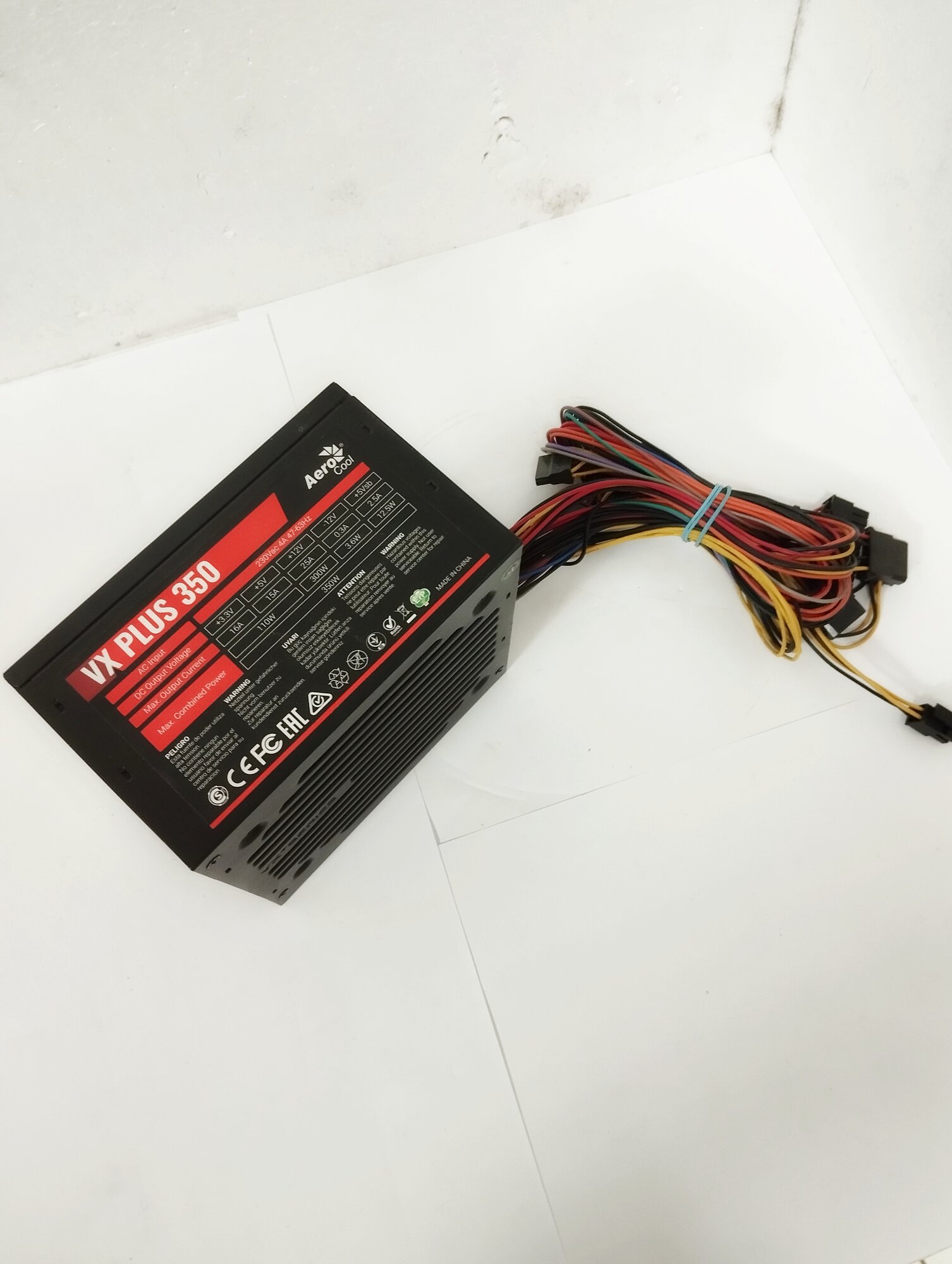 Блок питания AeroCool VX plus 350W 24+8pin