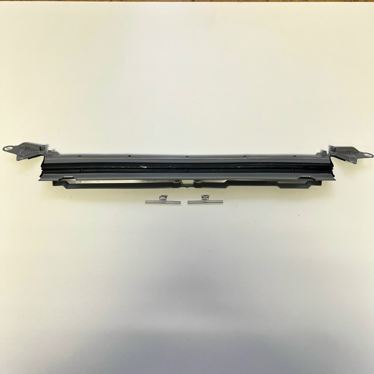 Нижняя уплотнительная резинка посудомоечной машины Bosch Siemens 706381 оригинал