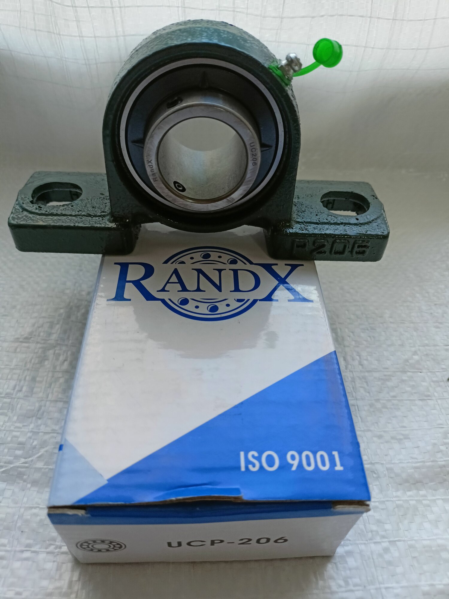 Подшипниковый узел UCP206 диаметр 30мм RANDX
