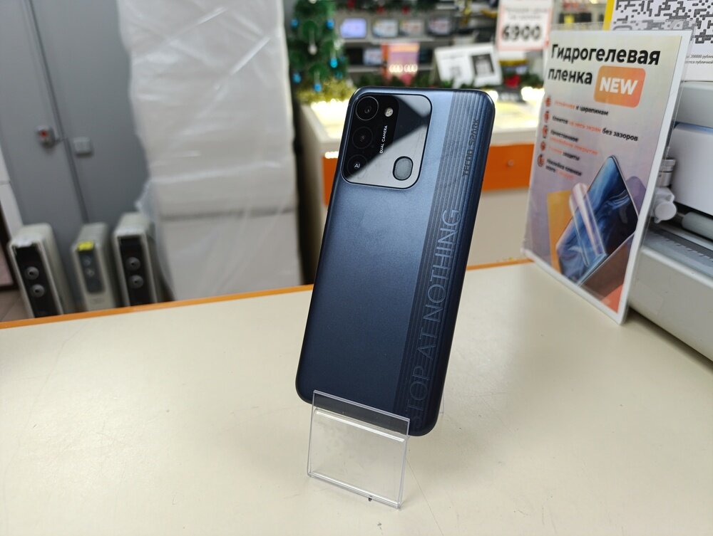Смартфон TECNO Spark 8C 4/64 ГБ, Dual nano SIM, серый бриллиант БУ уценка