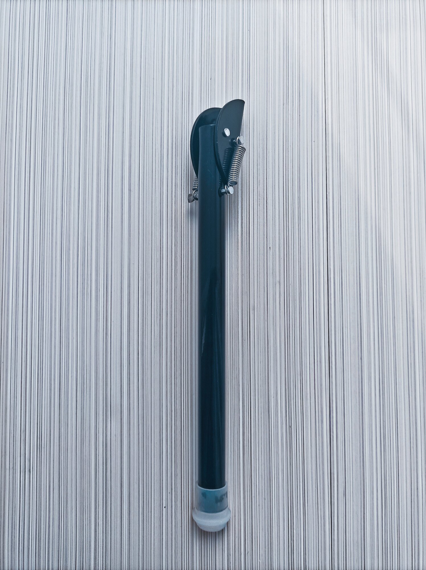 Фиксатор двери накладной (упор) 22 см, /ограничитель дверной/черный