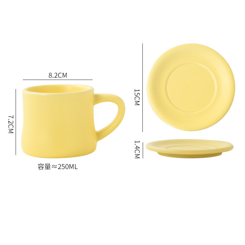 Набор кофейных чашек и блюдец в кремовом цвете в стиле Ins для домашнего использования, с ложкой, керамической кружкой в форме талии, эстетичной чашкой для воды и чая.