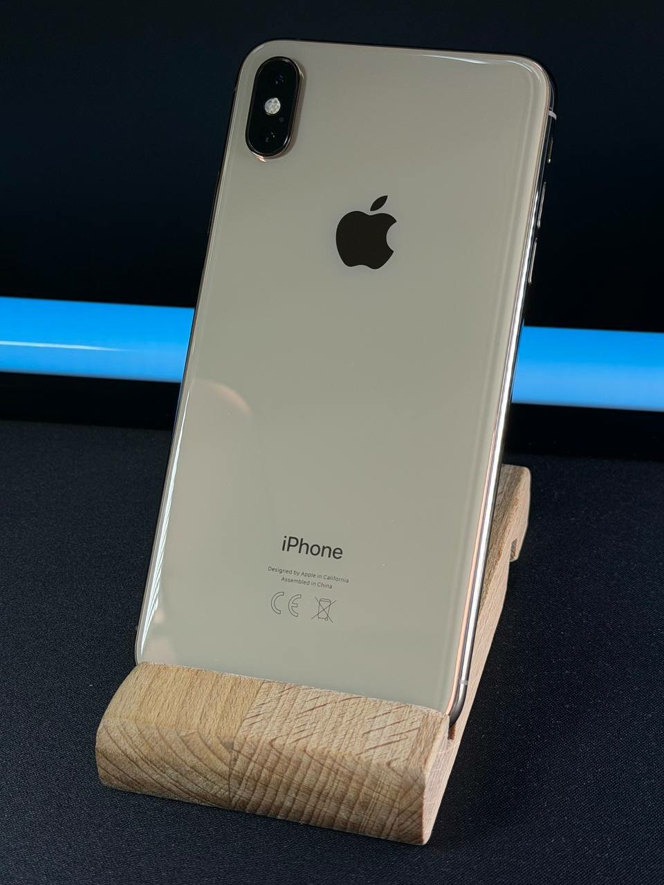 Смартфон Apple iPhone Xs Max, 64gb, Gold, RU, nano SIM + eSIM