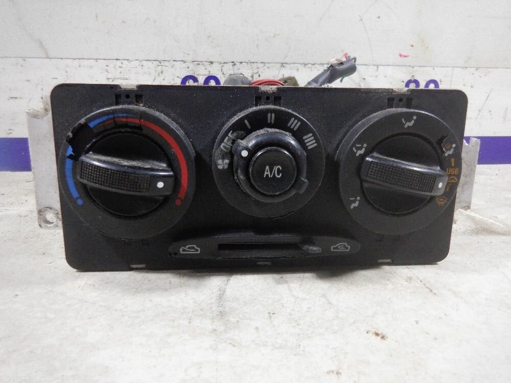 Блок управления отопителем Kia Rio I