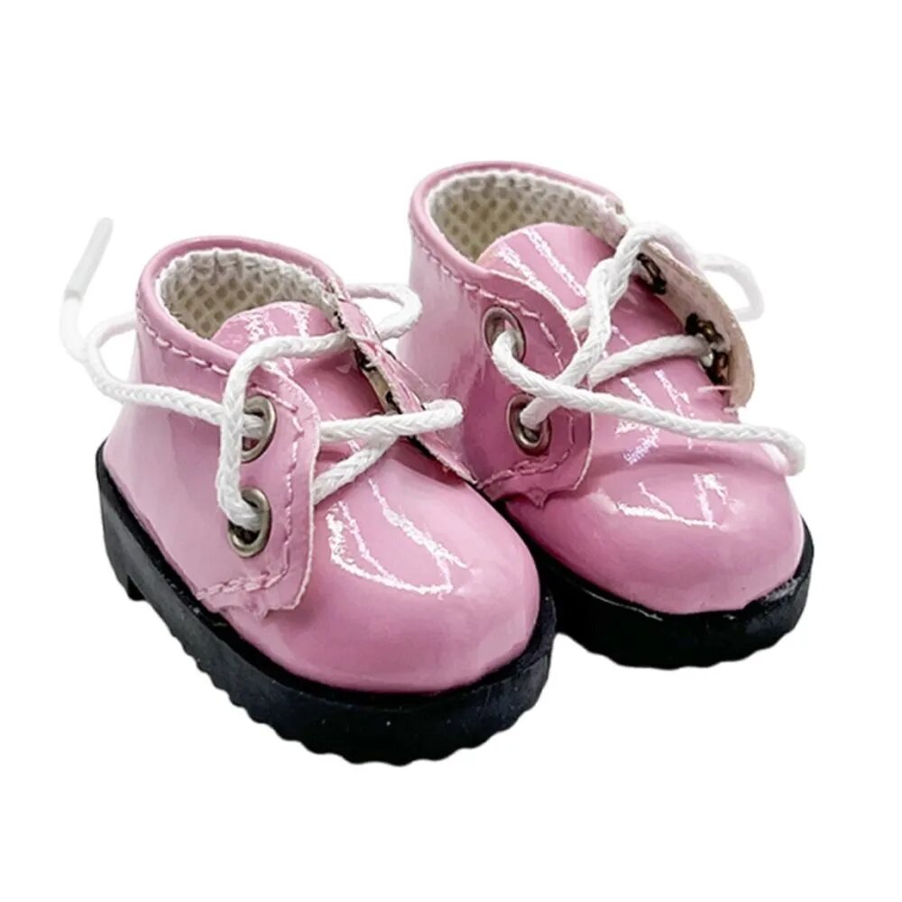 Одевание куклы