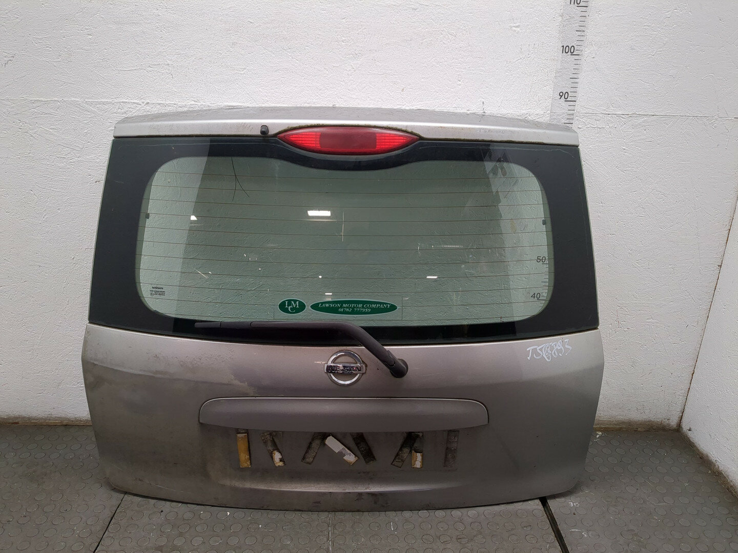 Крышка (дверь) багажника Nissan Note E11 Б/У