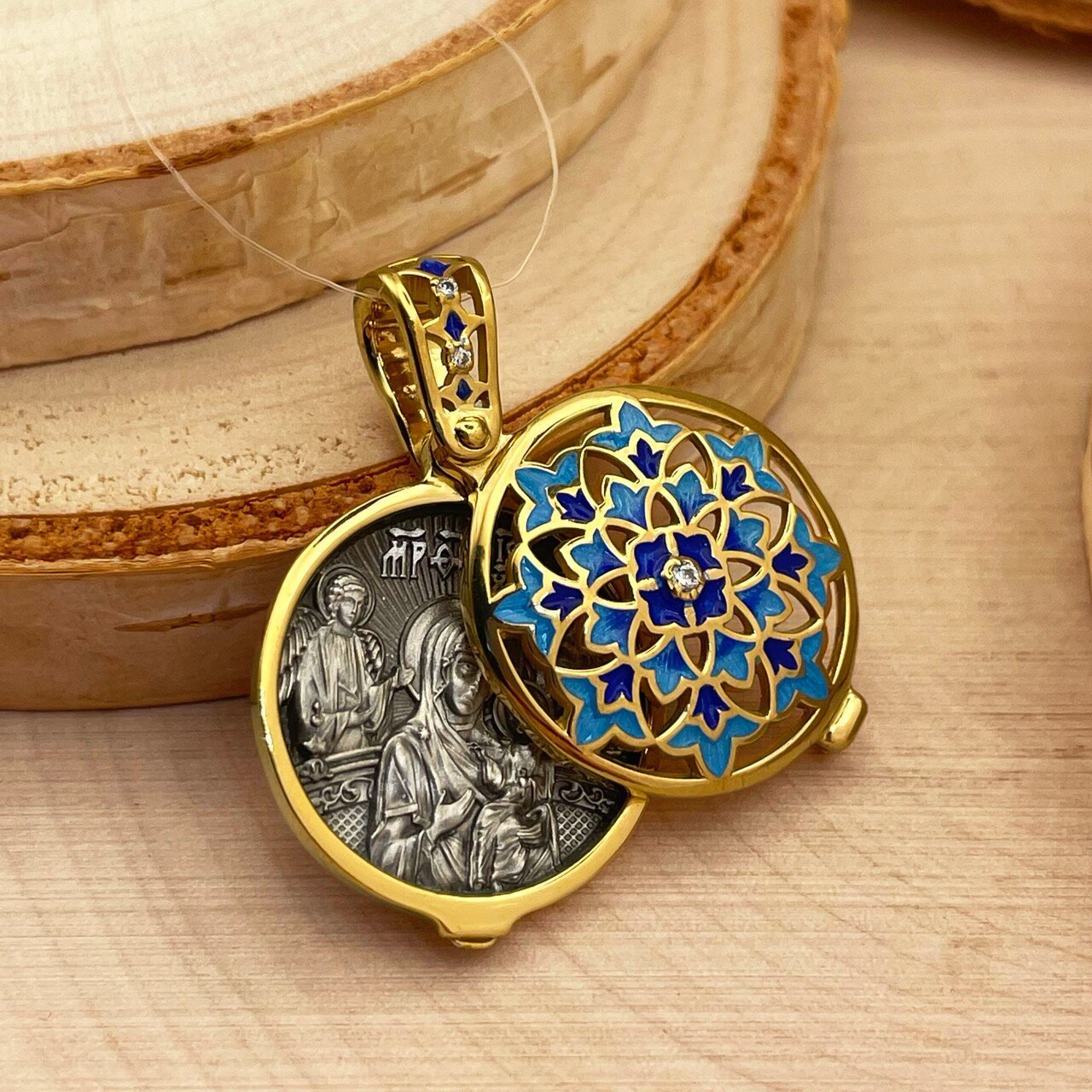 Подвеска, серебро, 925 проба, оксидирование, золочение, чернение, эмаль, фианит