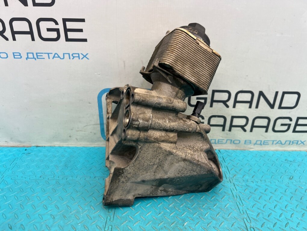 Корпус масляного фильтра Audi Q7 4LB BHK 3.6 OEM 03H115403J