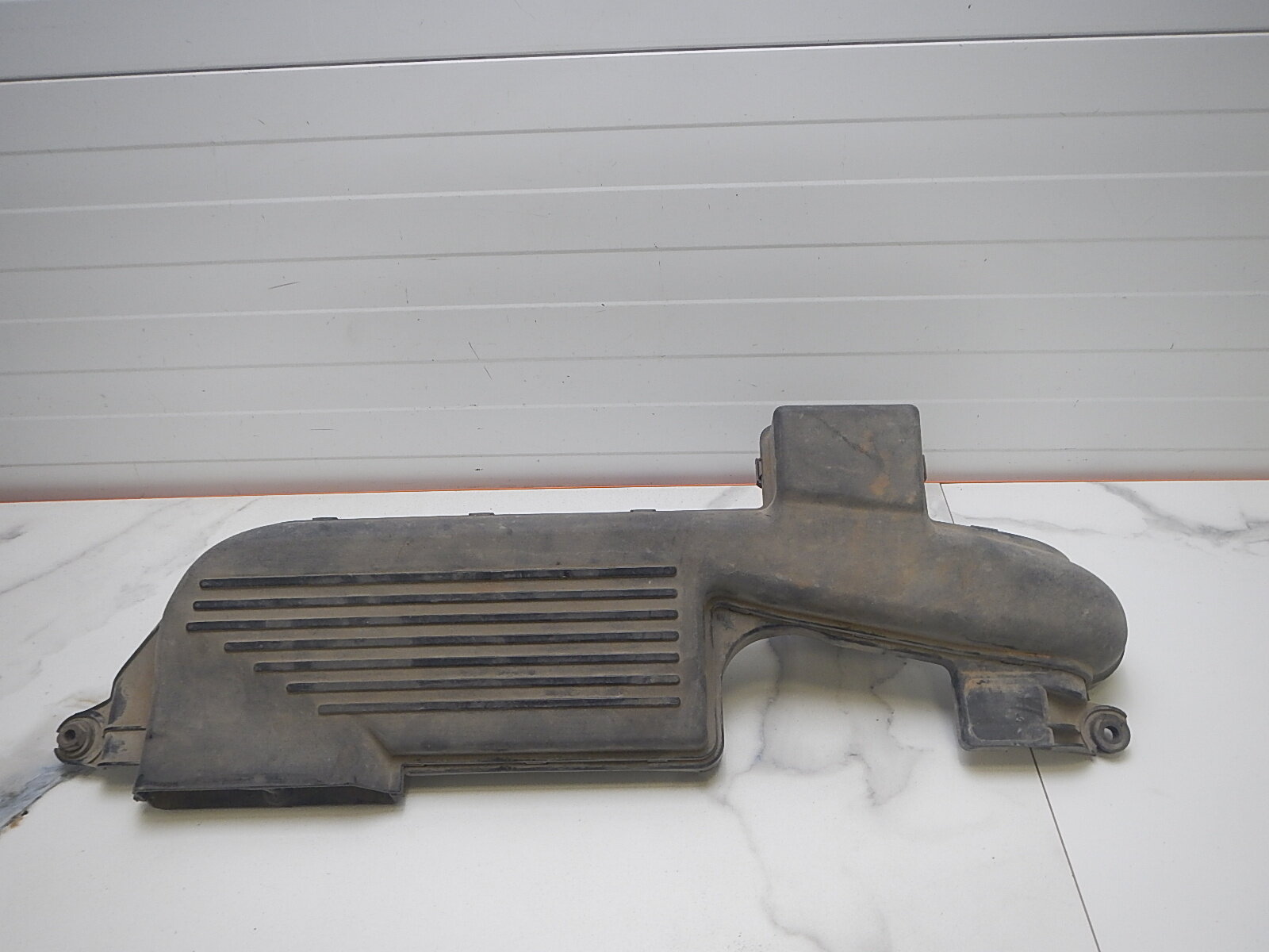 Б/У Воздухозаборник (наружный), Mazda (Мазда)-PREMACY (98-) MAZDA PREMACY (98-) Без видимых повреждений. 620029 MAZDA ар...