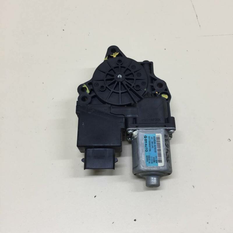 Моторчик стеклоподъемника Kia Ceed JD 2012-2018