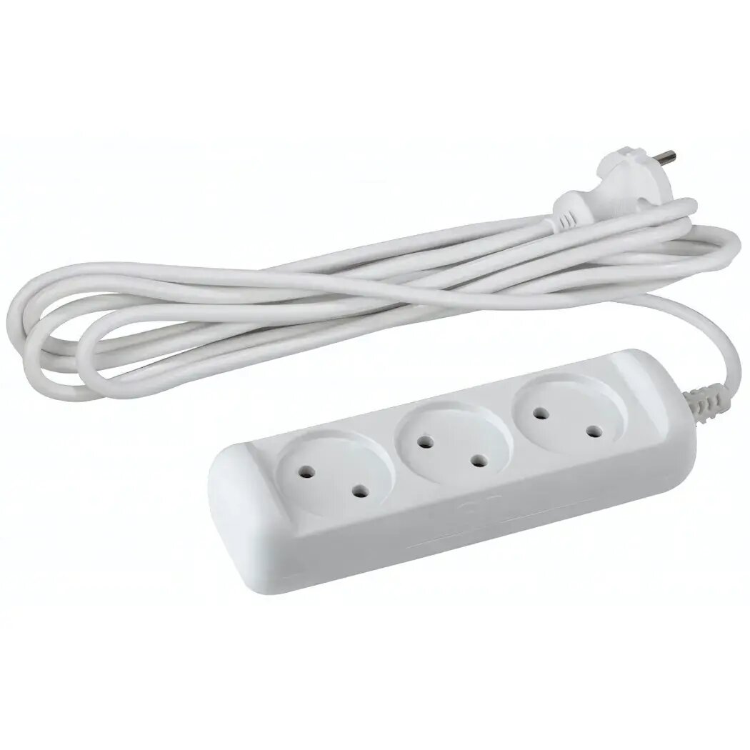 Удлинитель с заземлением 7м, 3 розетки, ПВС-кабель 2200Вт, 2x1мм², белый