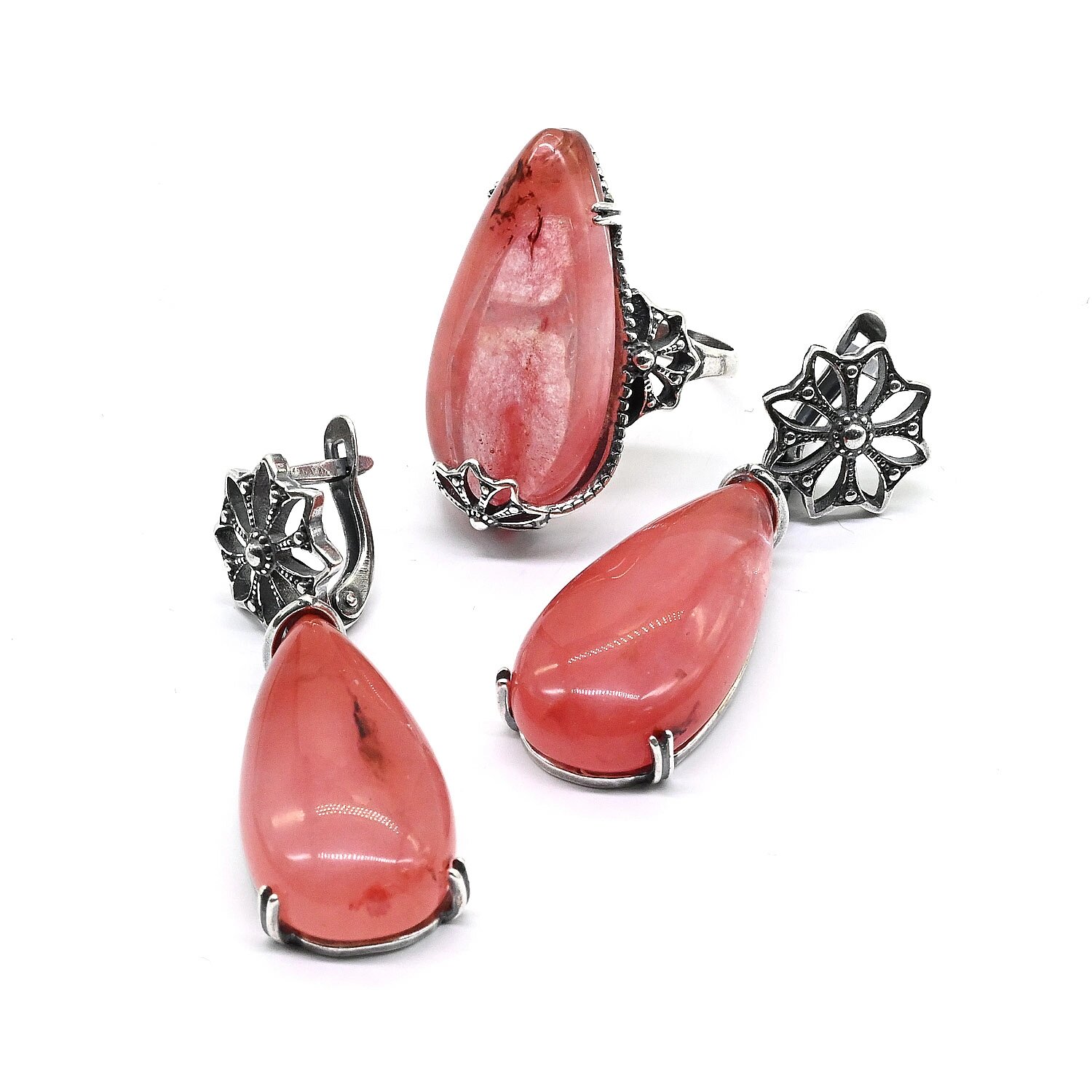 Комплект бижутерии: кольцо, халцедон