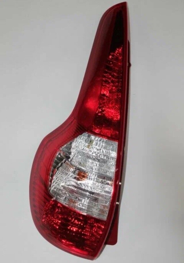 Фонарь задний ваз 2192 Lada Kalina/Лада Калина 2 левый (аналог)