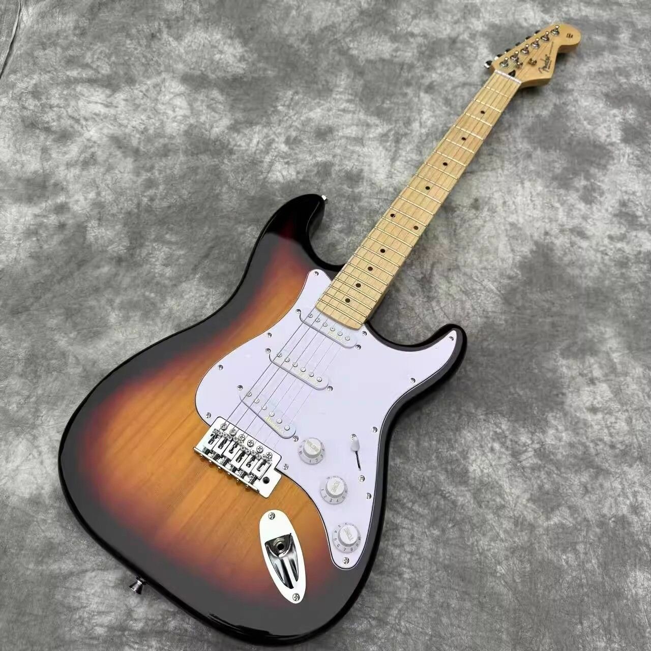 Электрогитара Gibson Les Paul с 6 струнами, длина корпуса 39 дюймов