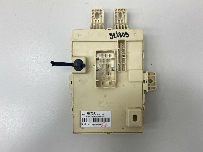 Блок предохранителей Kia Sportage 3 SL 2010-2015 кат.номер: 919503W033